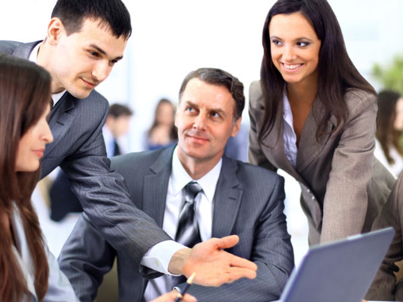 How to Impress Your Boss: 12 Great Tips That You Cannot Miss - EnkiVillage