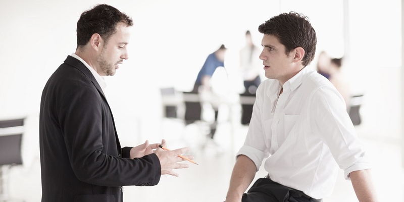 9 Embarassing Cultural Misunderstanding Examples - EnkiVillage